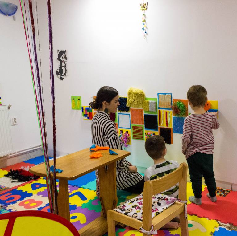 Stimulare senzorială | Psiholog Cluj-Napoca | Monica Cristea